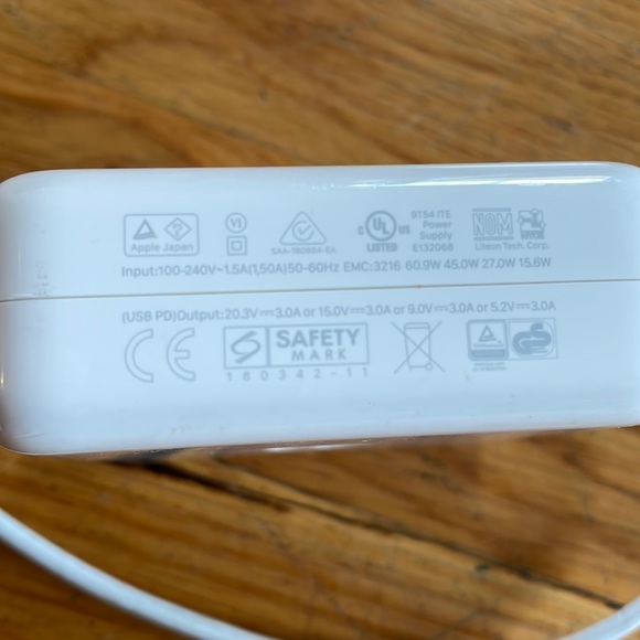 Apple | Computers, Laptops & Parts | Apple Usp Adaptor With Wire And ...